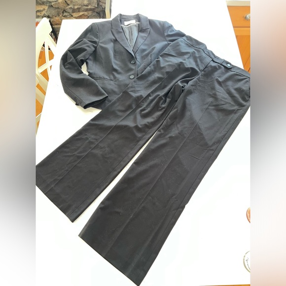 Calvin Klein | Dresses | Calvin Klein 2 Pc Pant Suit Solid Black Blazer ...